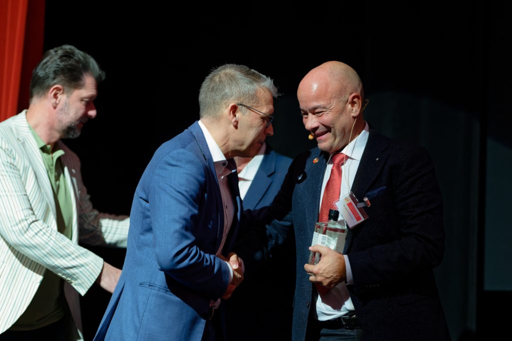 Javier Gonzalez élu président de l'ACGF